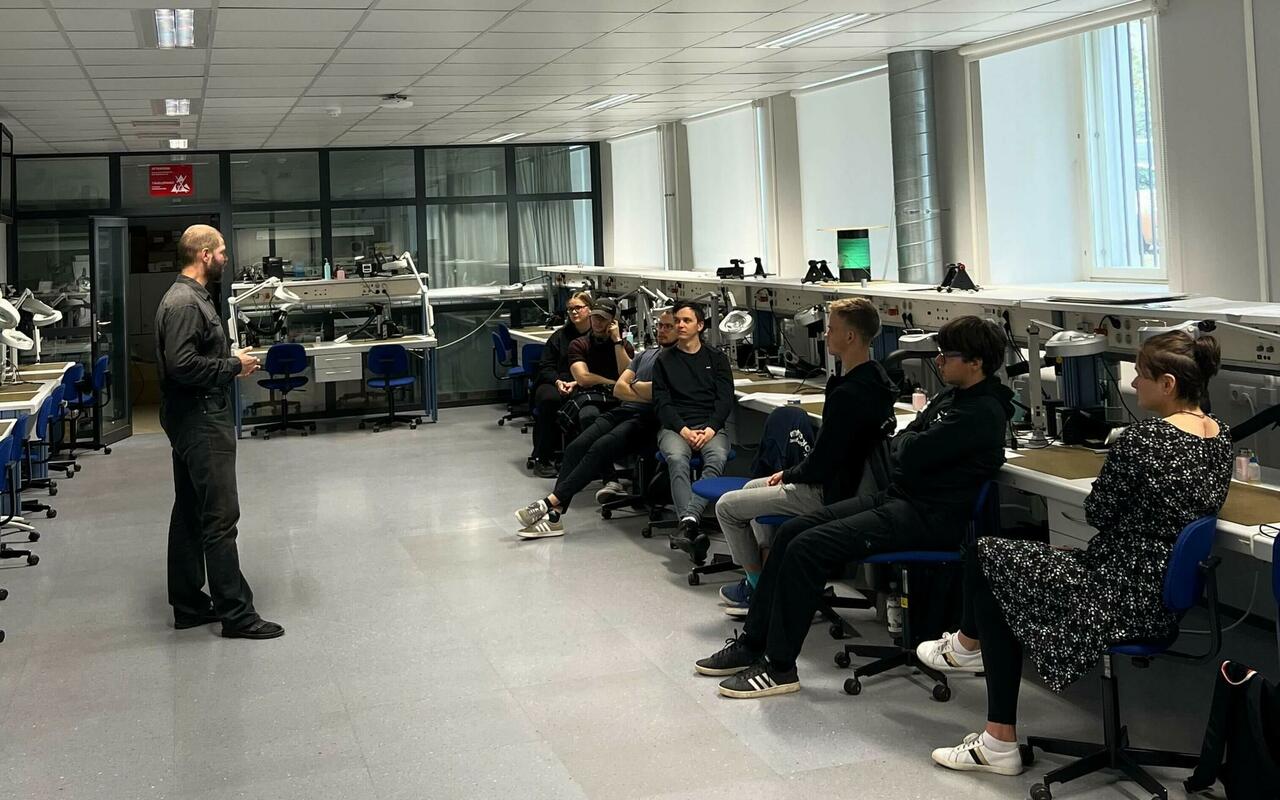 Kõik on uus septembrikuus ehk meie teadmistepagas muutus raskemaks